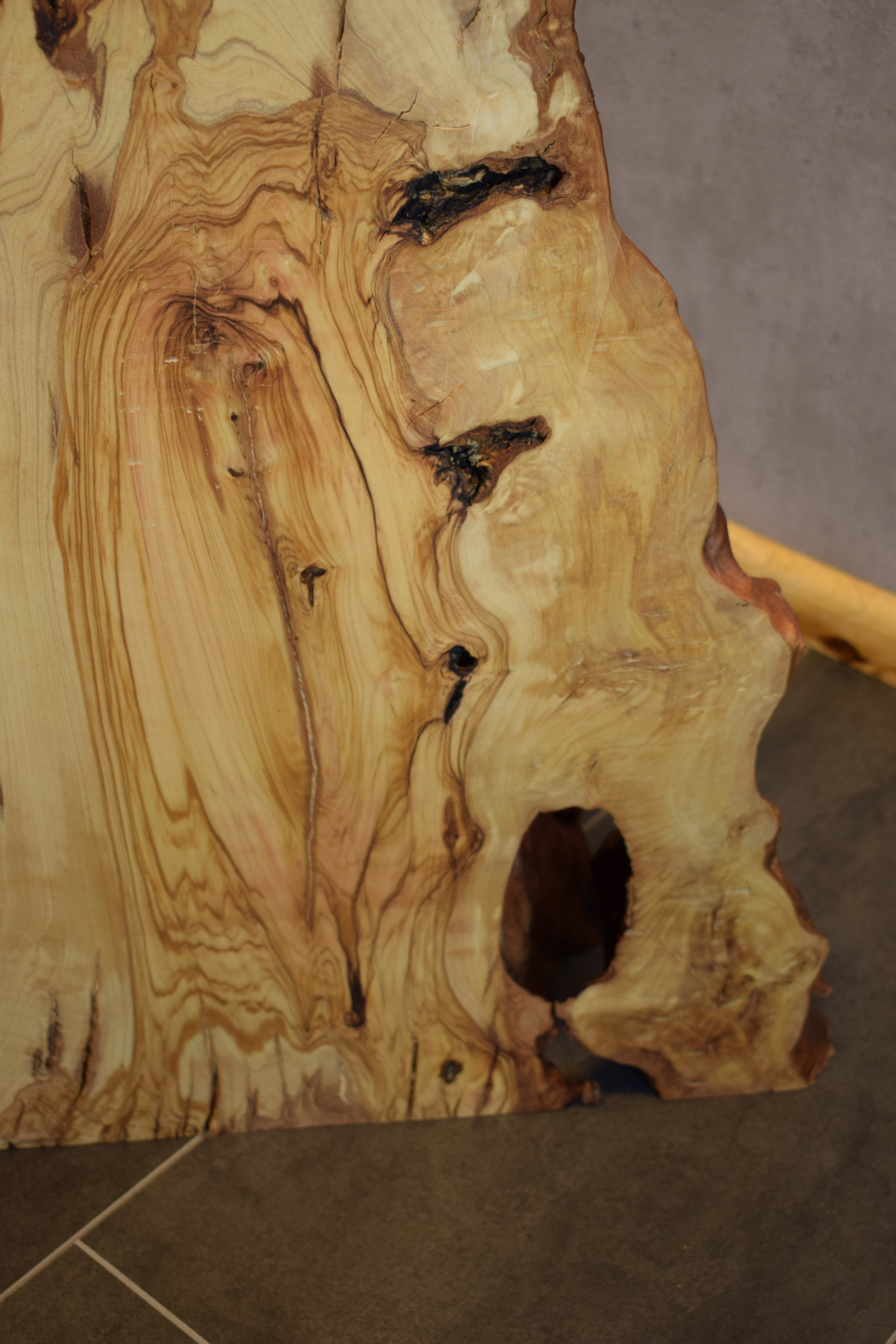 Olivenholzprodukte - Hochwertige Bretter, Bohlen & Unikate ...